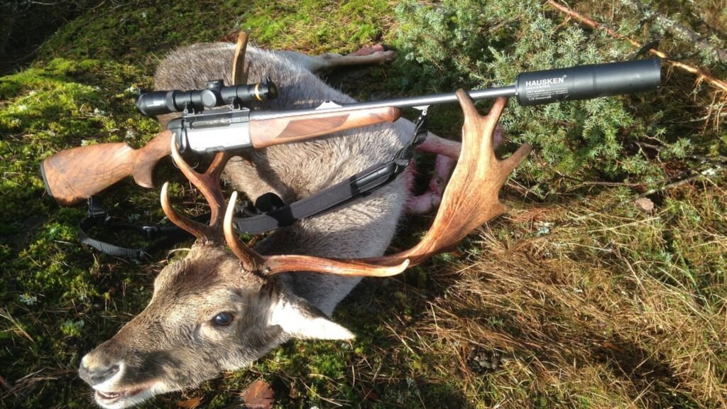 Top Deer Tracking Tools For Hunters